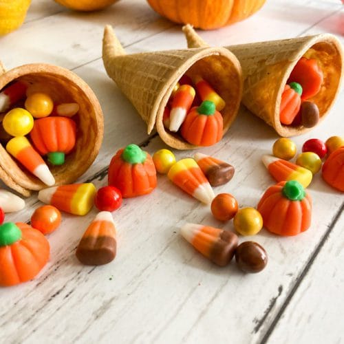 Easy Ice Cream Cone Cornucopias: A Fun Thanksgiving Treat for Kids ...