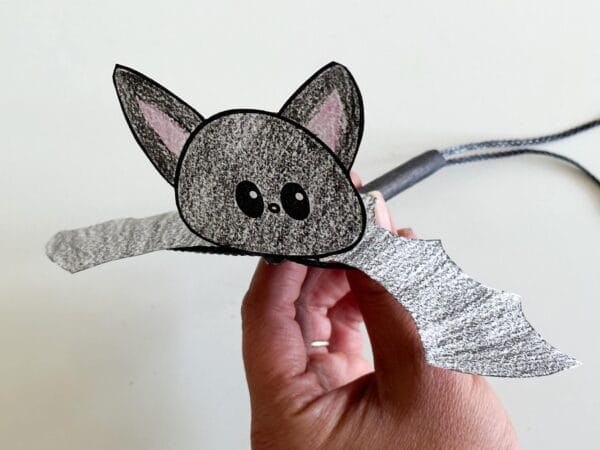 Flying Bat Craft with Free Printable Template - Raising Veggie Lovers
